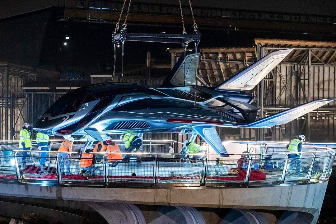 Le Quinjet, pièce maîtresse d'Avengers Campus à Disneyland Paris ...