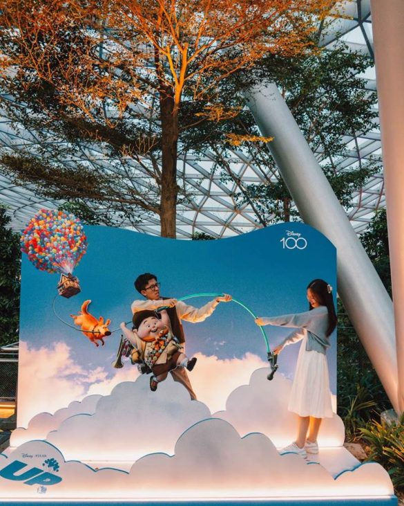 L'aéroport Jewel Changi célèbre Disney 100 avec de nouvelles animations ...