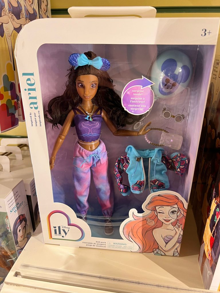 La collection Disney ily 4EVER est disponible à Disneyland Paris ...