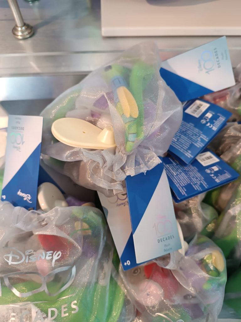 La collection Disney 100 Decades à Disneyland Paris | Disneyphile