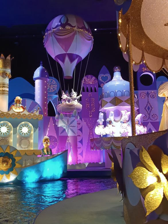 Retour sur la réouverture de "it's a small world" à Disneyland Paris ...