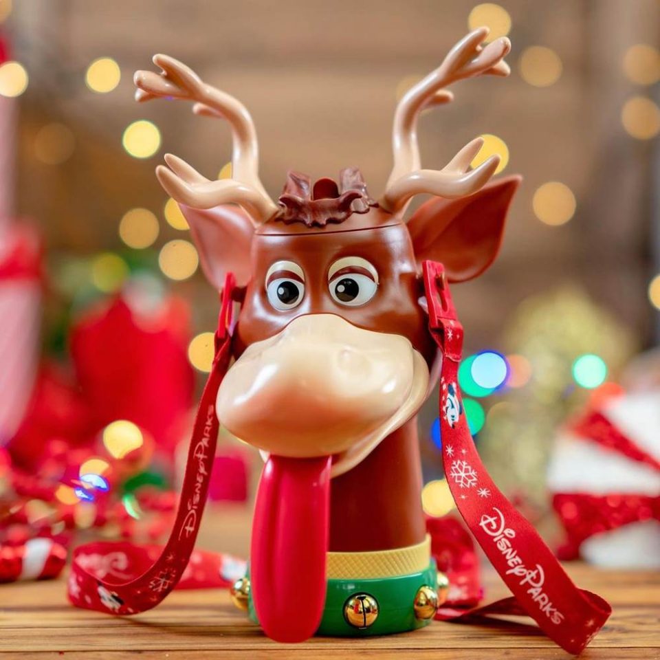 Premier aperçu des nouveaux souvenirs de Noël à Disneyland Resort ...