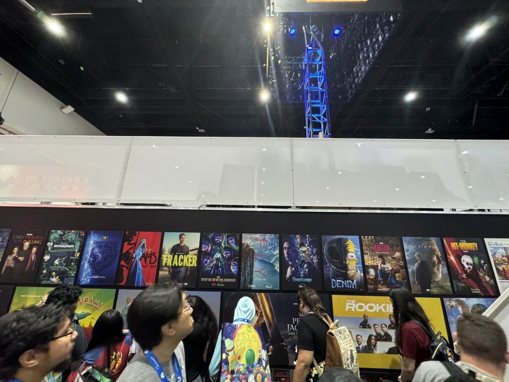 Les plateformes Disney+ et Hulu mettent le paquet à la Comic Con ...