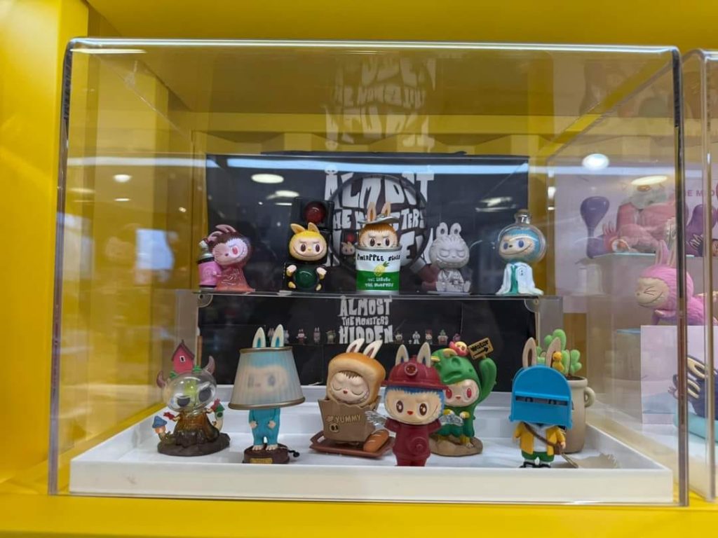 Pop Mart ouvre une boutique à Disney Village | Disneyphile