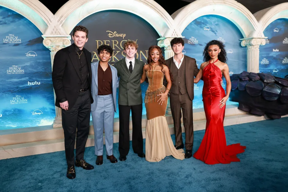 Les images de l'avant-première de la saison 2 de Percy Jackson ...